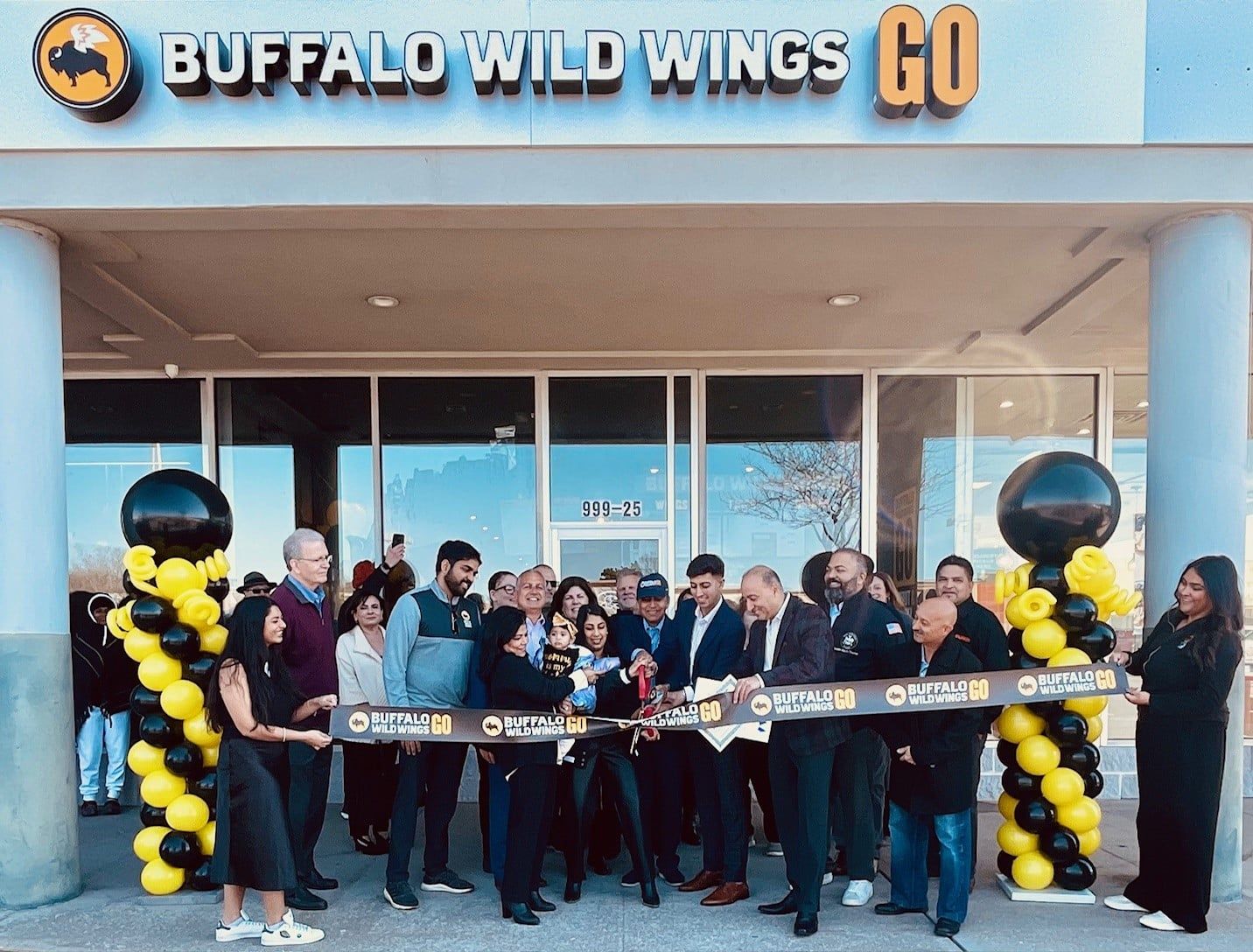 Long Island's first Buffalo Wild Wings GO officially opens in Shirley