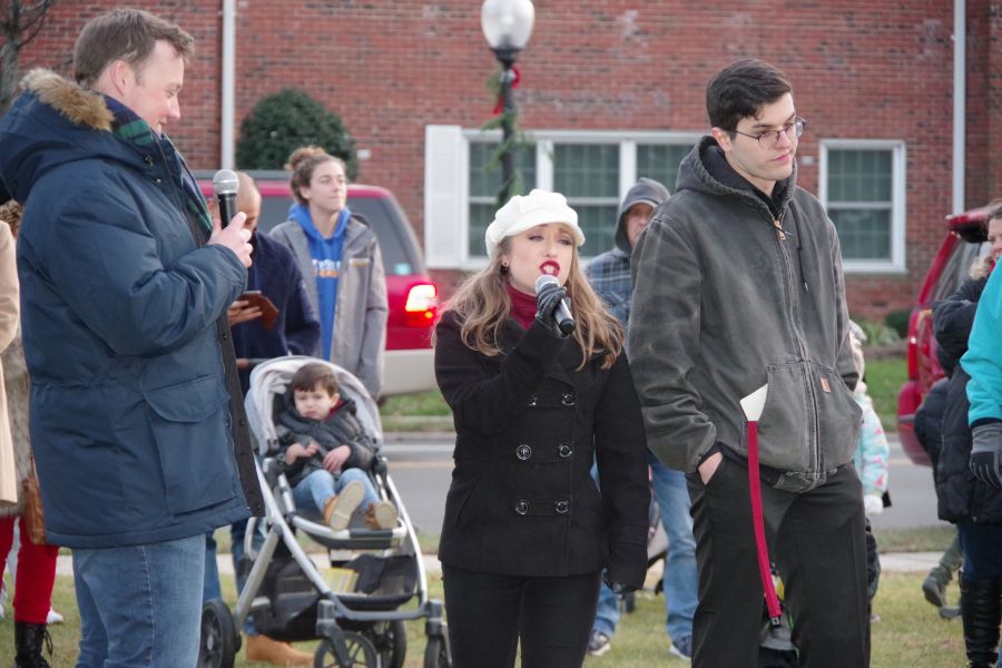 20 photos from Babylon's annual Christmas tree lighting in Argyle Park ...