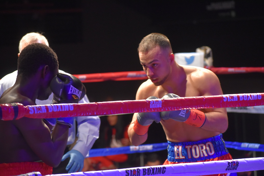 Alex Vargas protects perfect record with first TKO victory - Greater ...