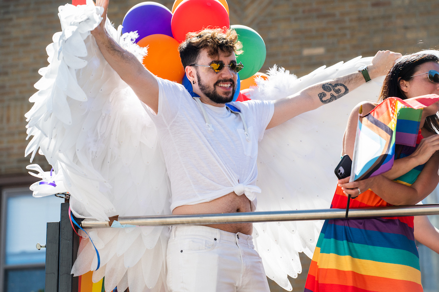 25 Photos: Downtown Babylon was covered in rainbows for its third ...