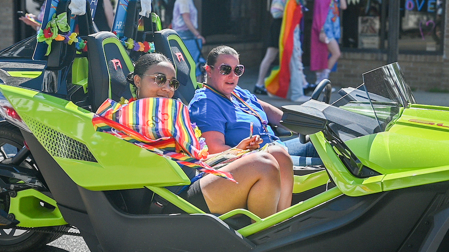 25 Photos: Downtown Babylon was covered in rainbows for its third ...