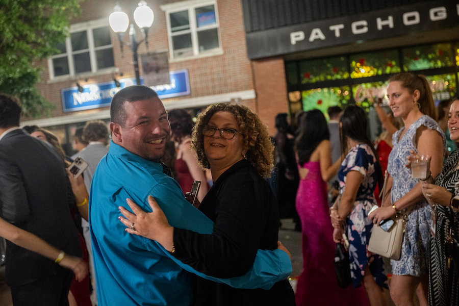 Great Photos: Prom returns to Patchogue's Main Street
