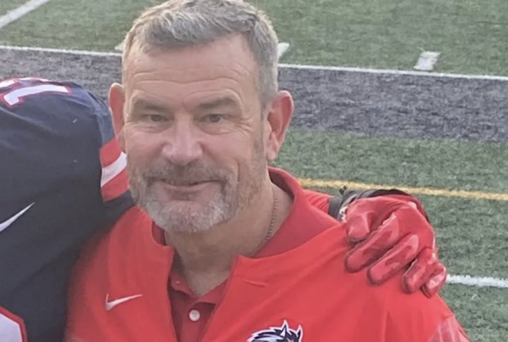 Beloved coach from Sayville to be inducted posthumously into Suffolk ...