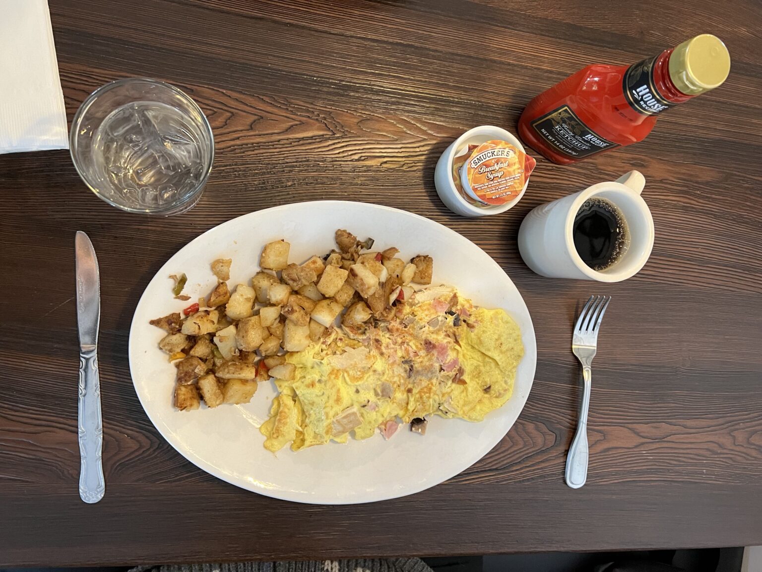 New owners reopen landmark Riverhead diner after renovations