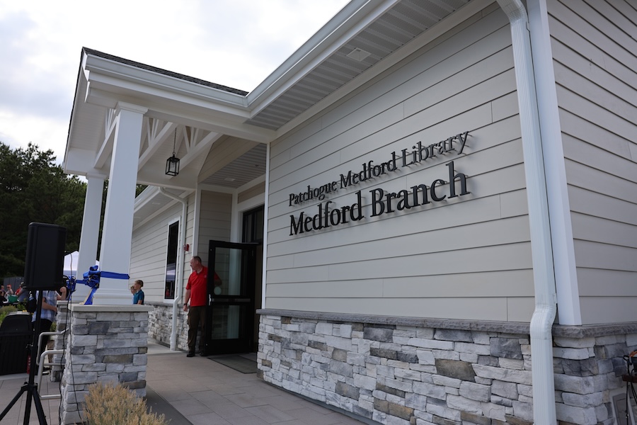 Patchogue-Medford Library opens its new Medford branch