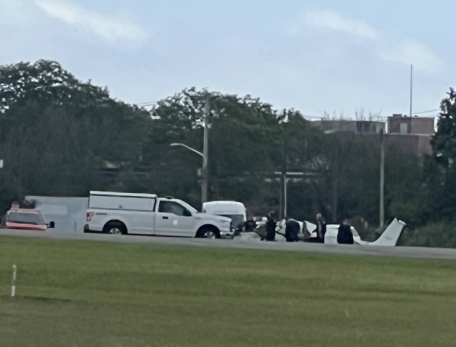 Virginia couple identified as victims in plane crash at MacArthur Airport