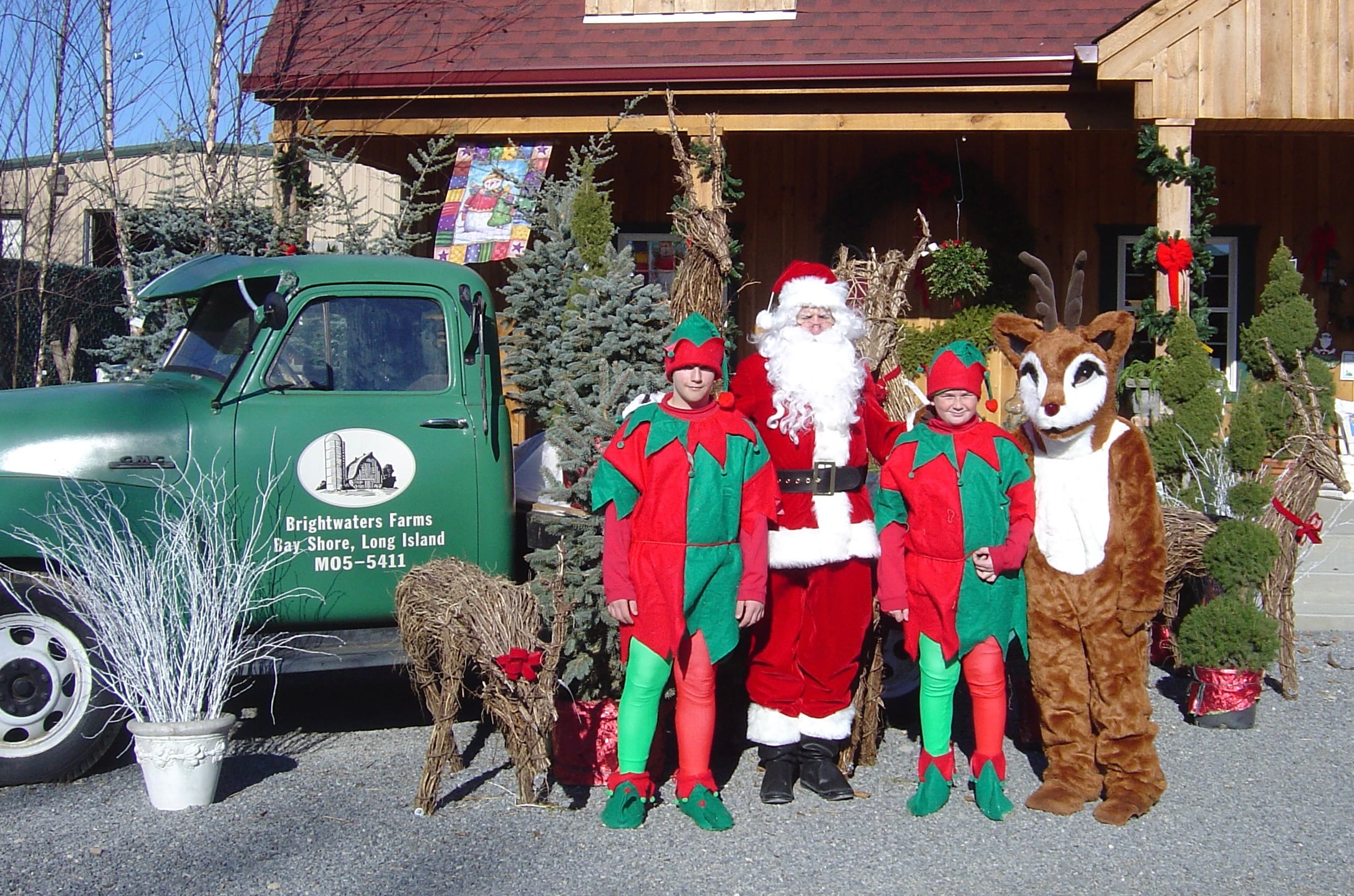 Christmas Extravaganza makes its triumphant return to Brightwaters Farms